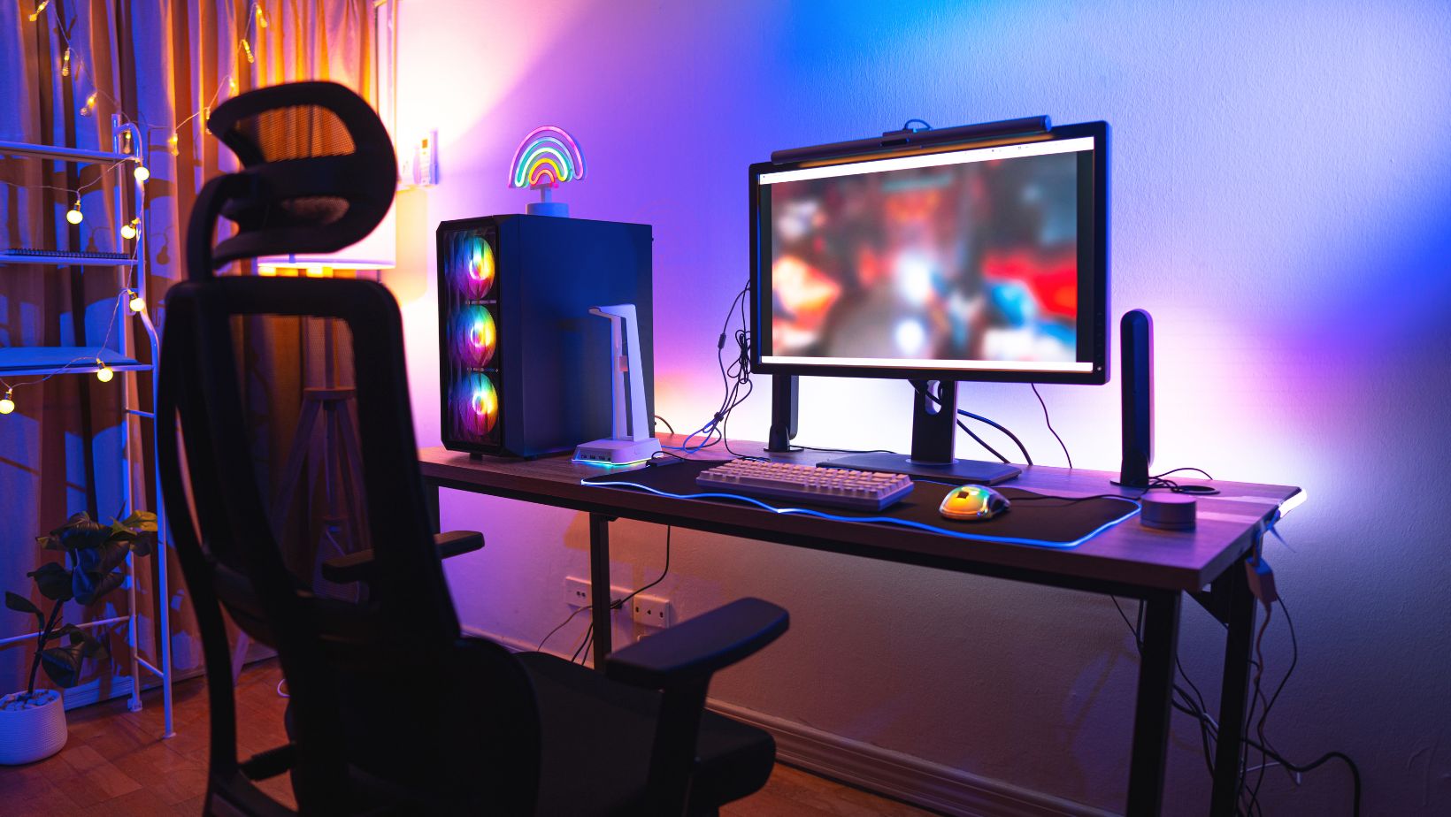 Lighting, Chair, Background: What’s the Perfect Setup for a Streamer ...