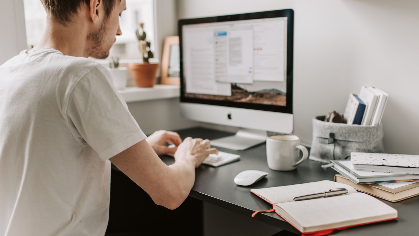 How to Keep Your Work Computer Running Fast All Year Round - Playmyworld